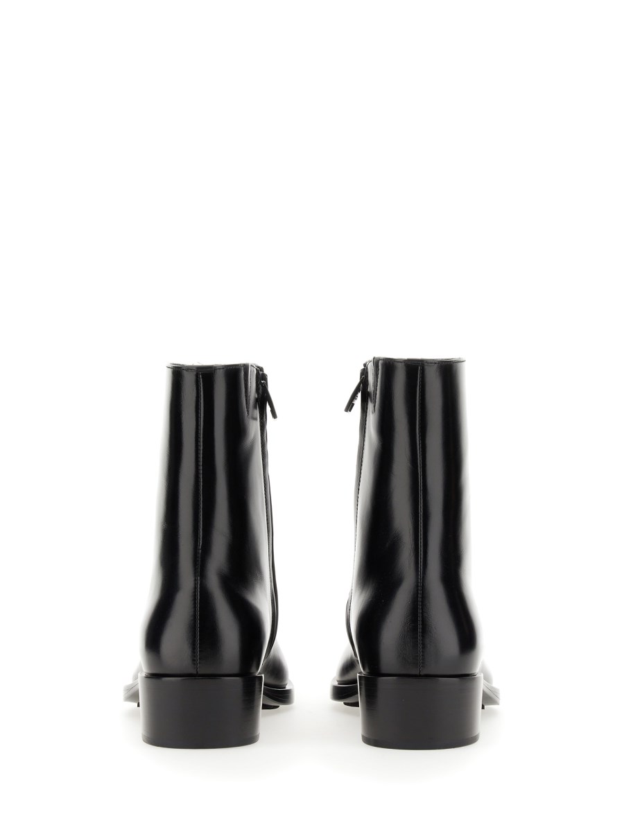 ALEXANDER McQUEEN - LEATHER PUNK BOOT - Eleonora Bonucci ALEXANDER McQUEEN - LEATHER PUNK BOOT - Eleonora Bonucci