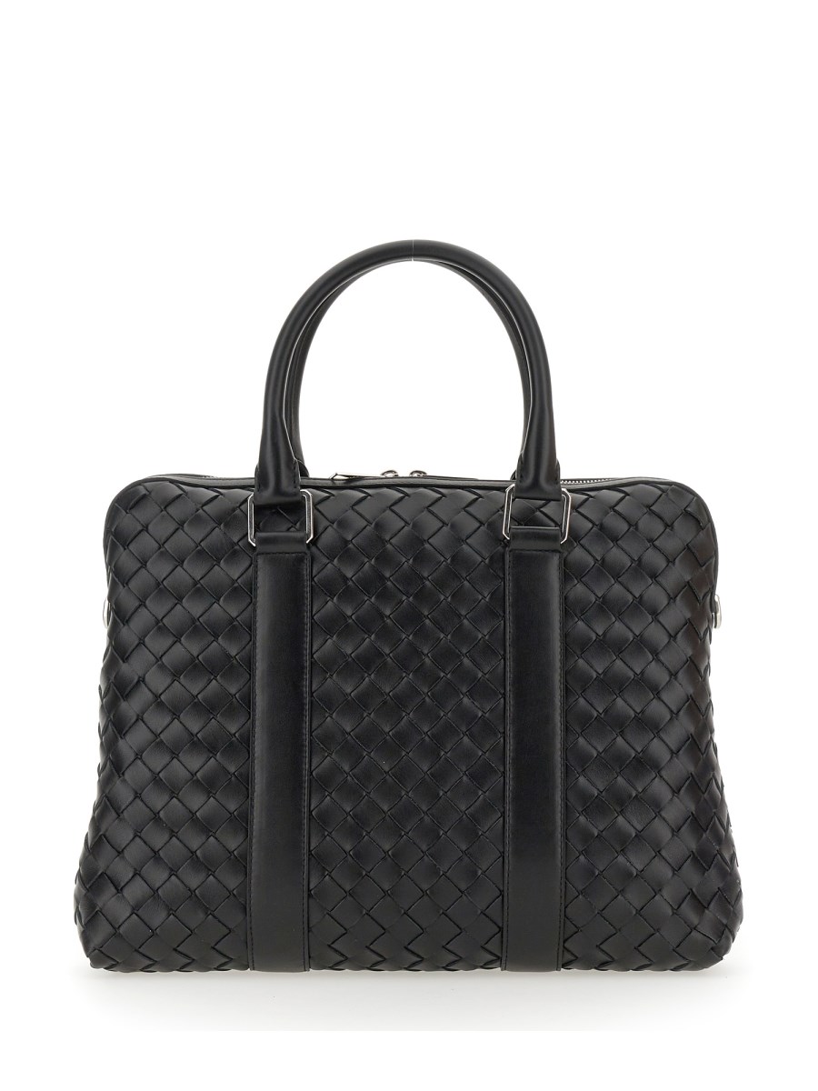 BOTTEGA VENETA - BUSINESS CLASSIC WOVEN SLIM LEATHER BAG - Eleonora Bonucci