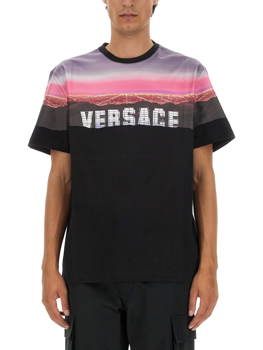 VERSACE - VERSACE HILLS COTTON JERSEY T-SHIRT - Eleonora Bonucci