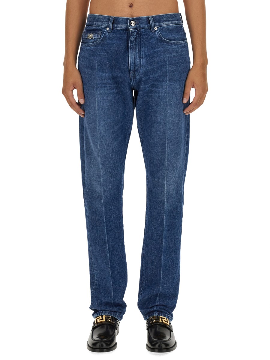 VERSACE - REGULAR FIT COTTON DENIM JEANS - Eleonora Bonucci